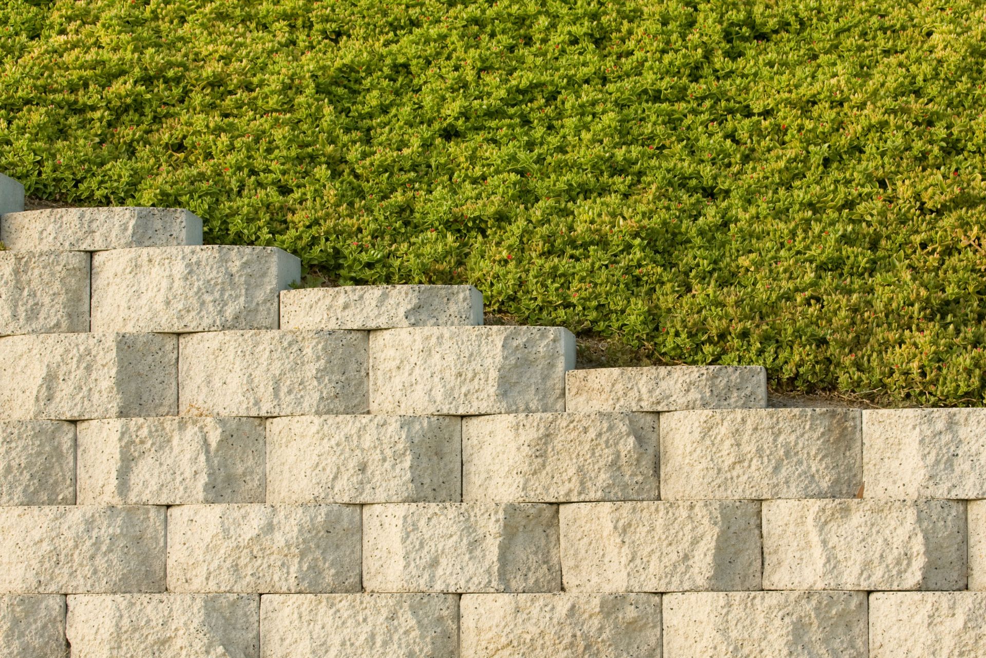 Ultimate Guide To Building A Retaining Wall On A Slope - Retaining Wall ...
