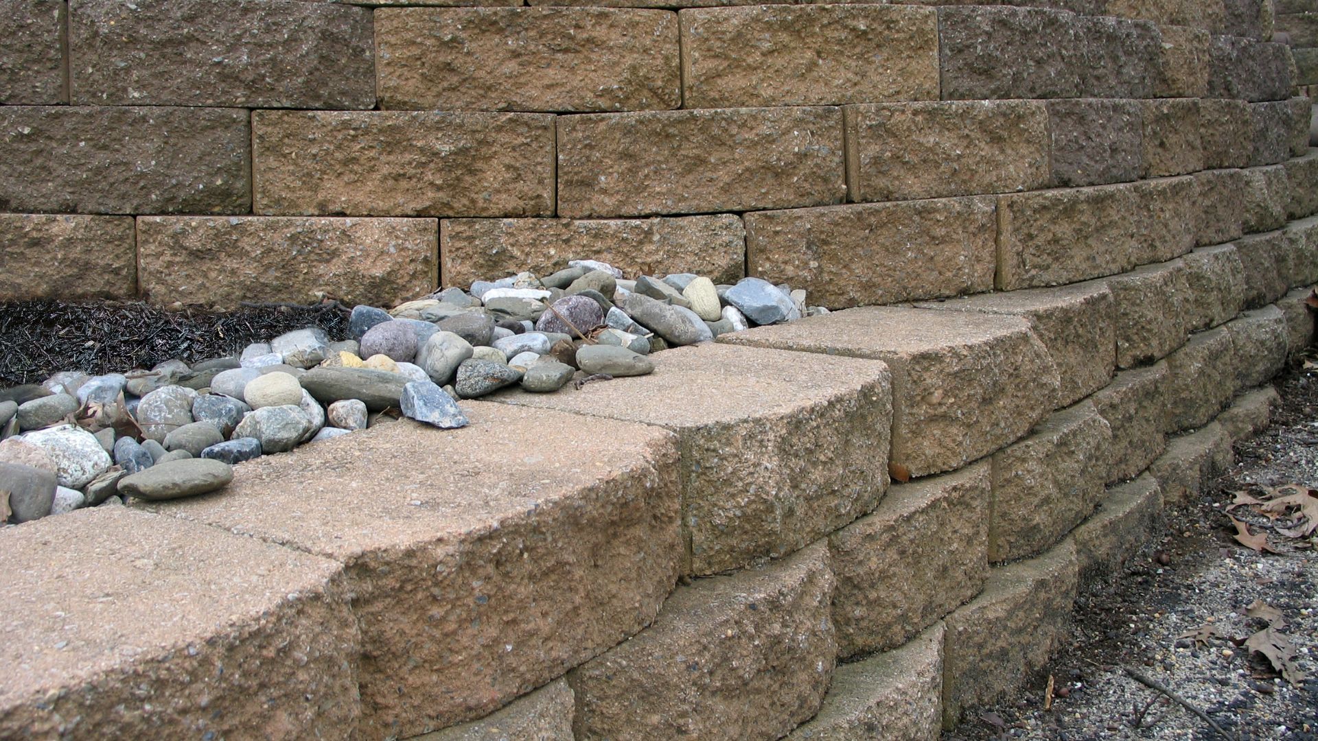 DIY Retaining Wall Guide NZ: Build Yours Step-By-Step - Retaining Wall ...