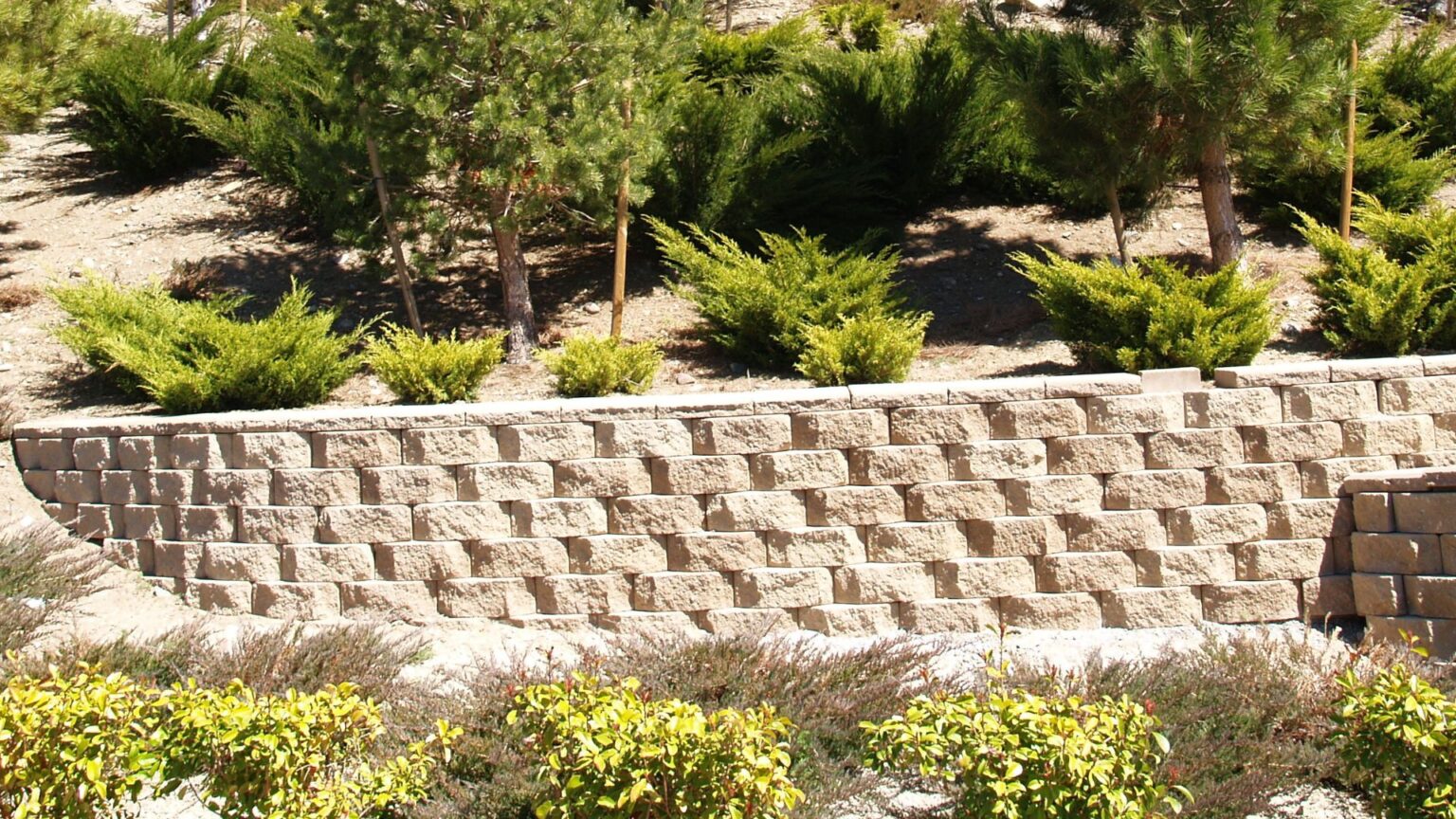 How To Install Keystone Blocks In NZ: Step-by-Step Guide - Retaining ...